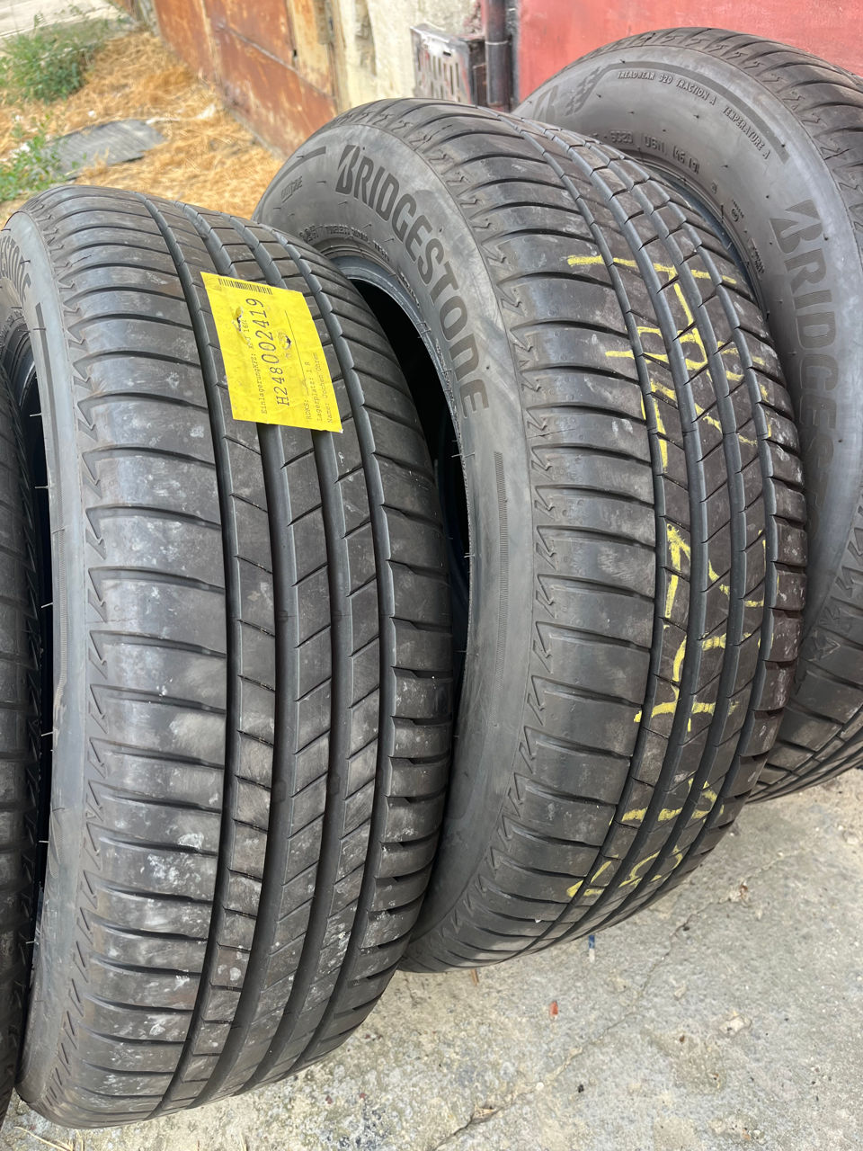 Set Anvelope R16 205/60