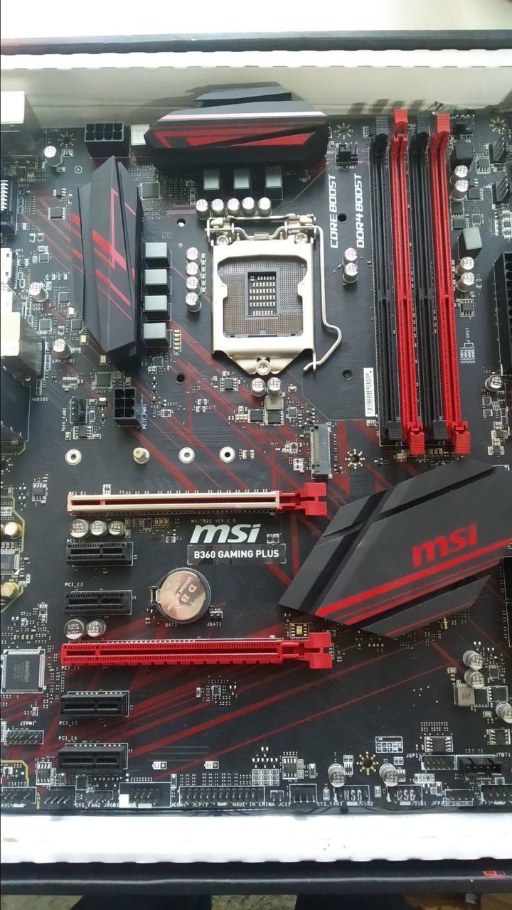 Placa de baza MSI B360 Gaming Plus LGA1151 v2