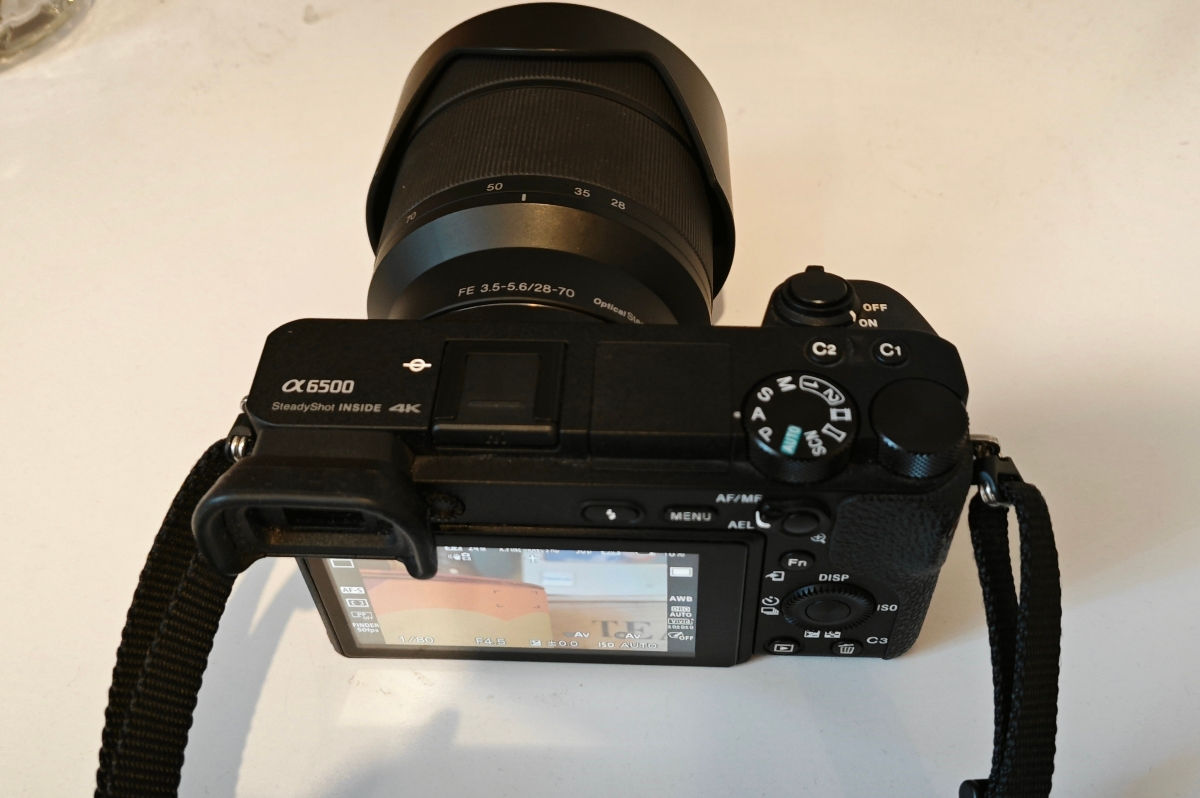 Sony a6500+ kit 28-70 f3.5-5.6