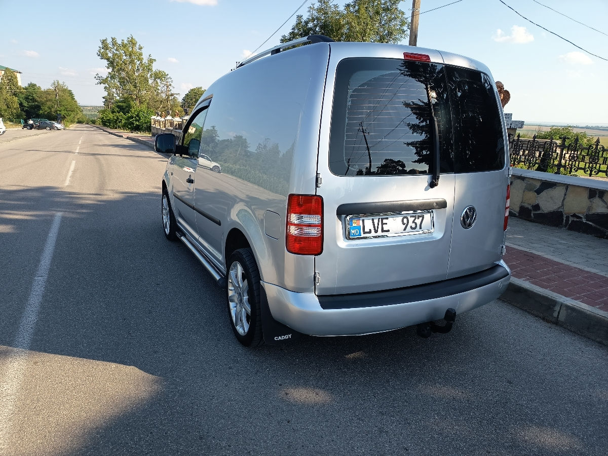 Volkswagen Caddy an. 2011 cu rulaj, Diesel, 6499