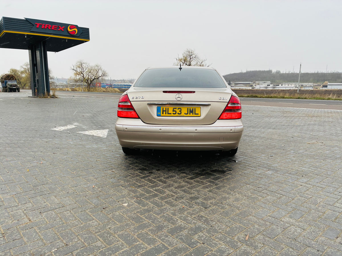Mercedes E-Class an. 2004 cu rulaj 143000 km, Diesel, 3500