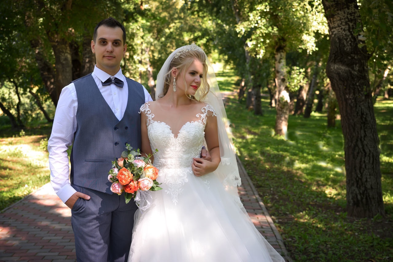 Продам свадебное платье