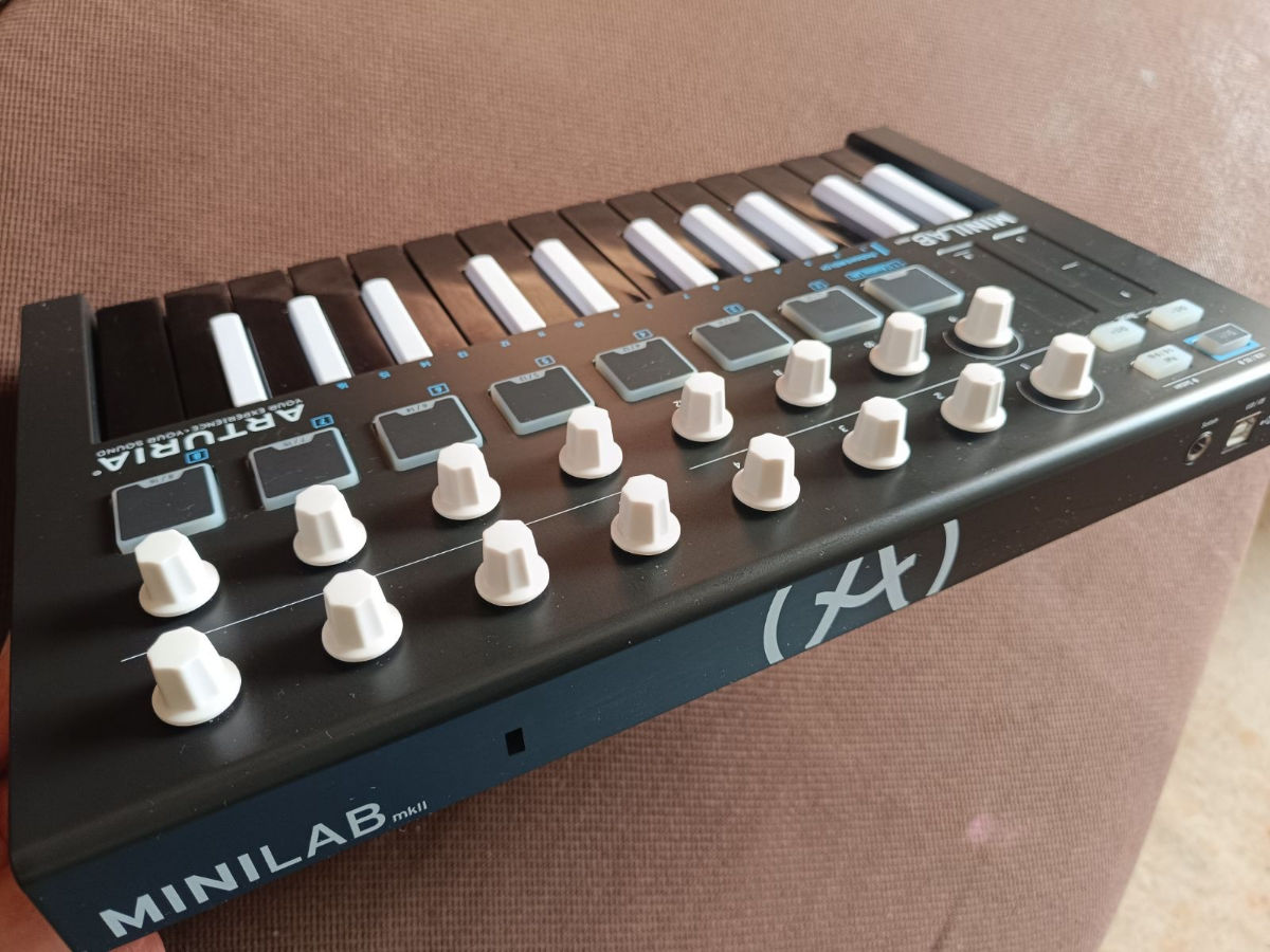 Arturia minilab mk2