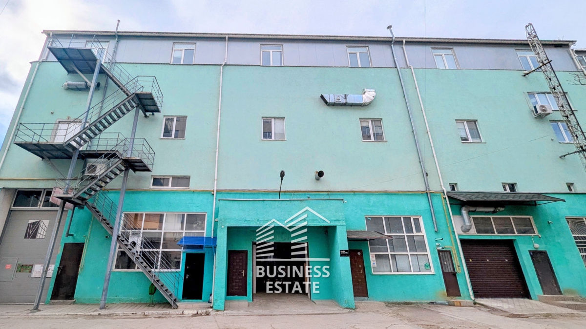 Chirie! Depozit + Oficii 330 m2. Buiucani, bd. Alba-Iulia!