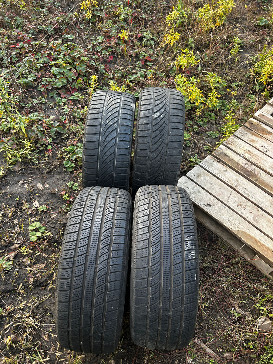 Se vând anvelope de iarnă