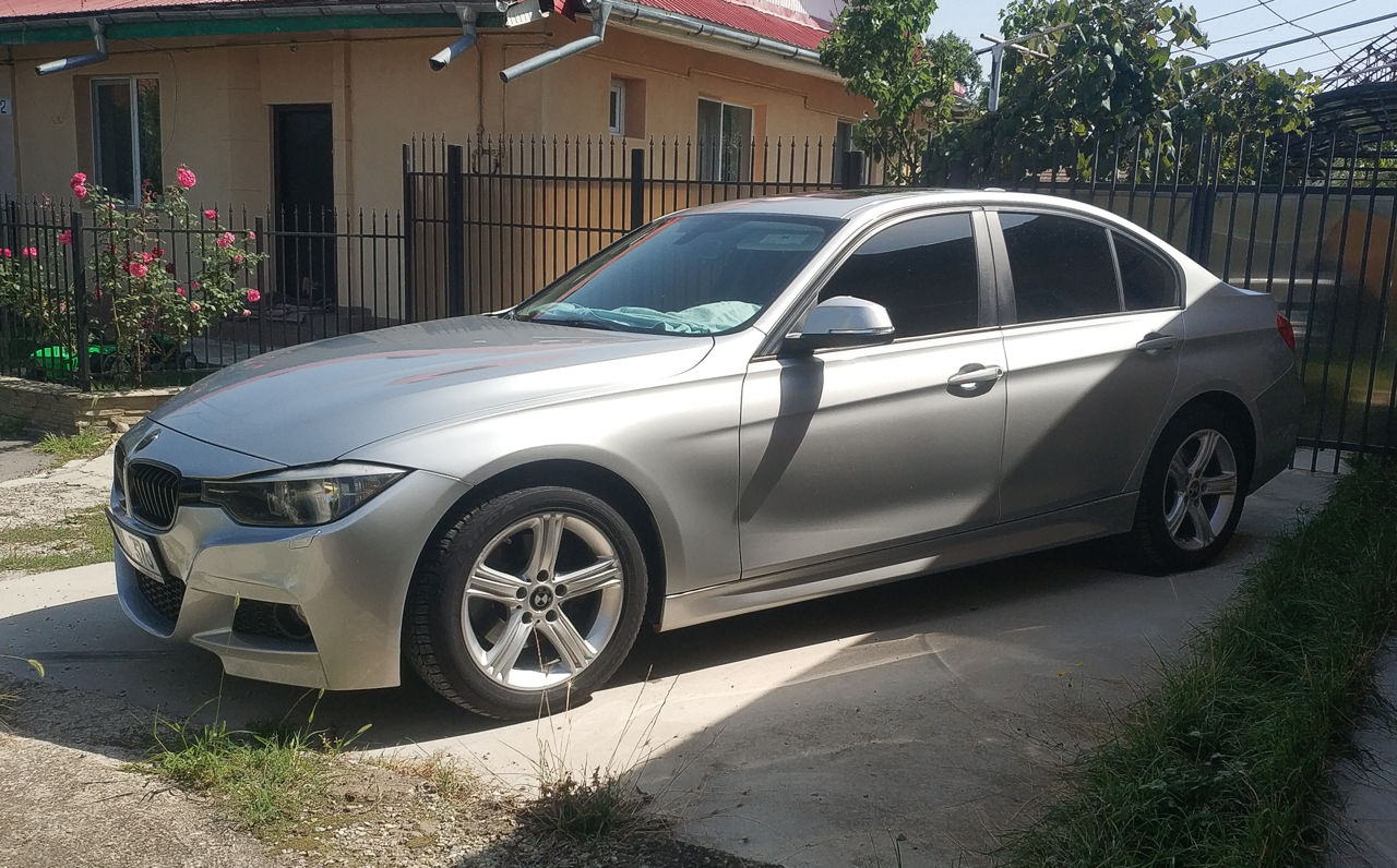 Faruri halogen BMW f30