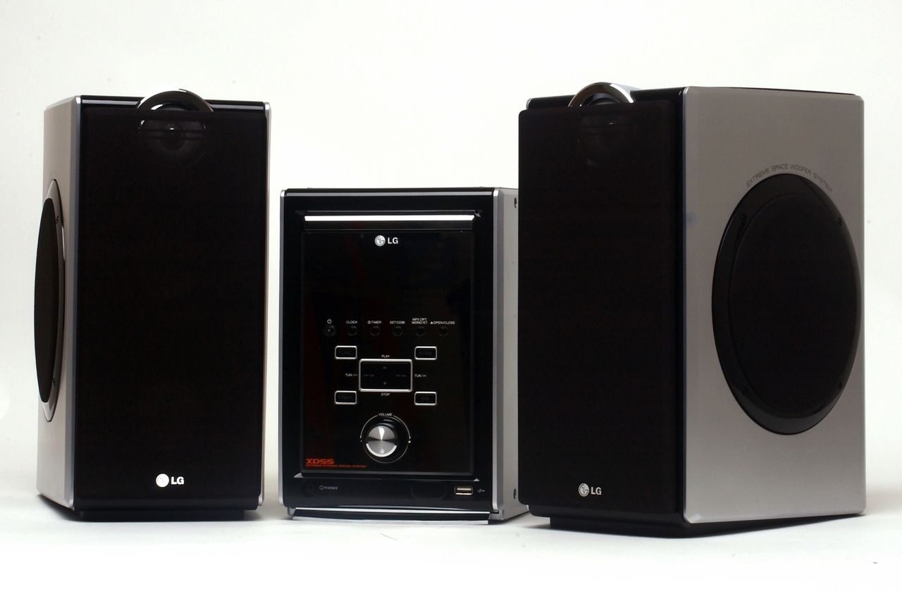 Музыкальный центр LG LF-U850(формат MP3)