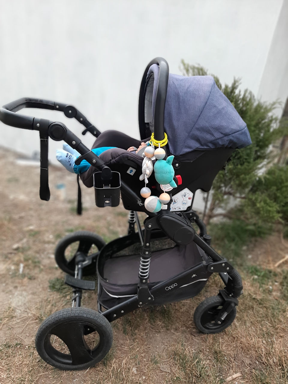 Продам коляску 3в1