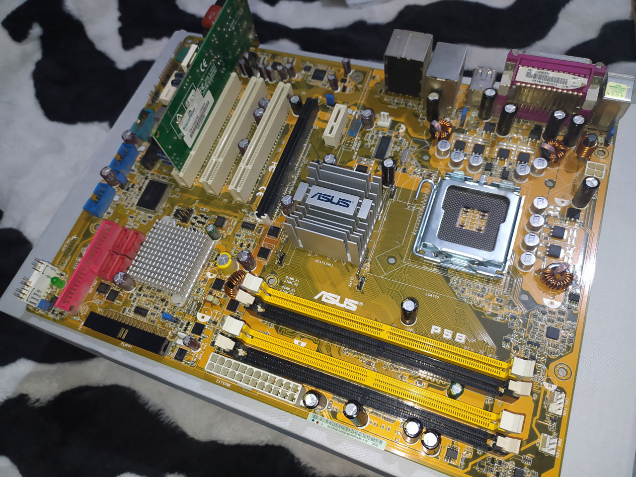 Продам ASUS P5B