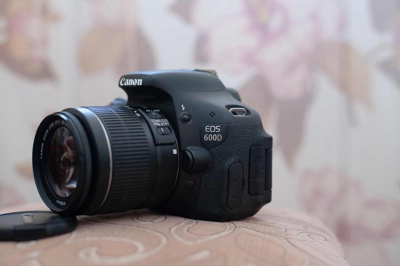 Canon 600D Kit