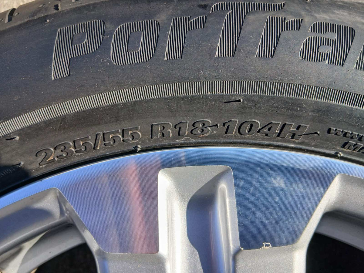 Originale Toyota RAV4 235/55 R18 Anvelope vara Noi