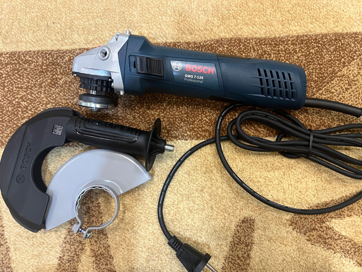 Болгарка Bosch GWS 7-125