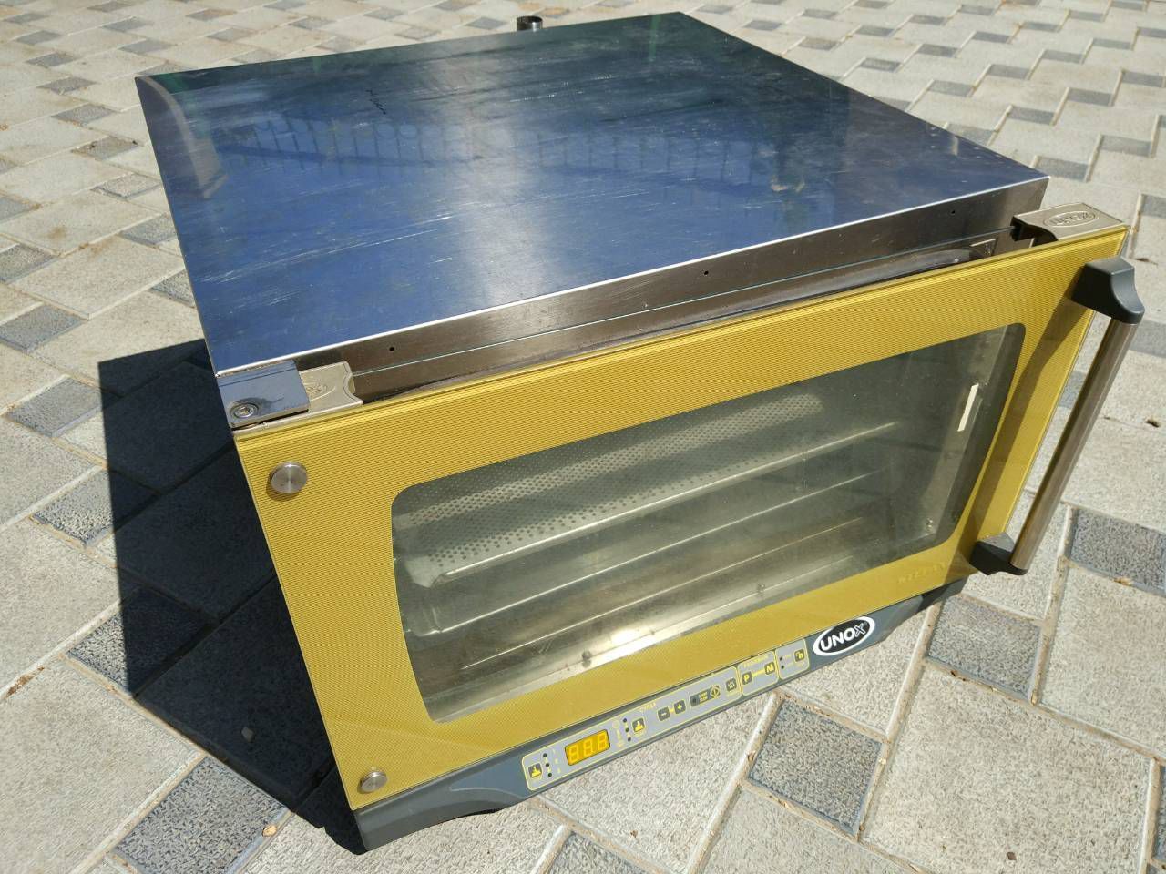 Конвекционная печь Unox XF 119 Stefania. Cuptor de convectie.