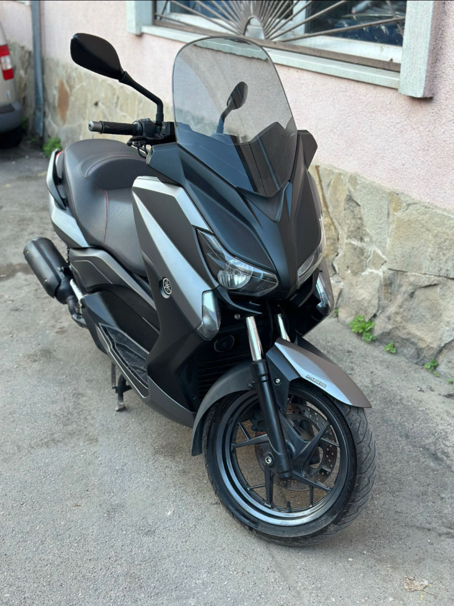 Yamaha X-Max