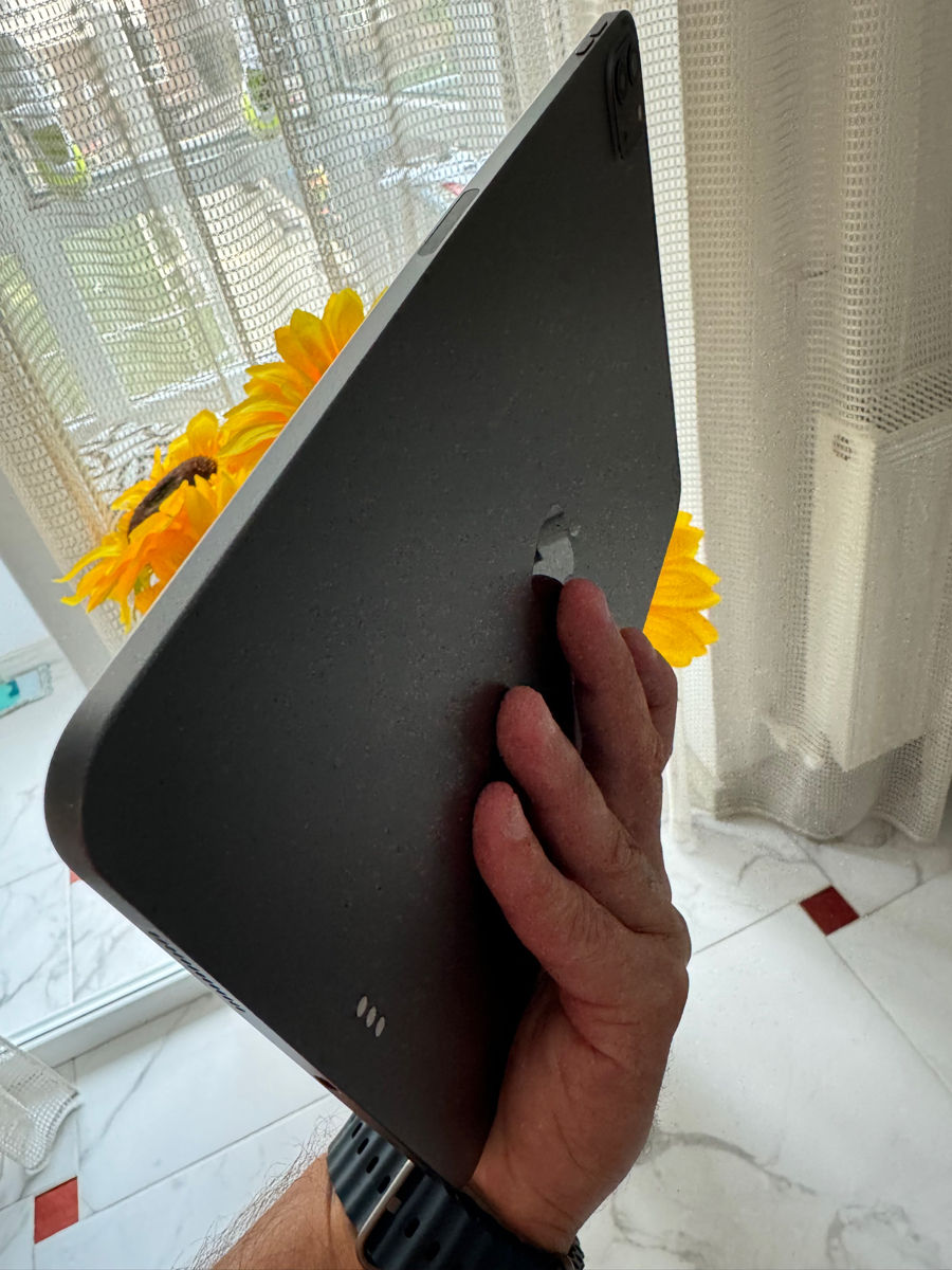 Apple IPad Pro 11 (2gen) Space Grey 128GB GPS+Wi-Fi 449€ in Stock!!!