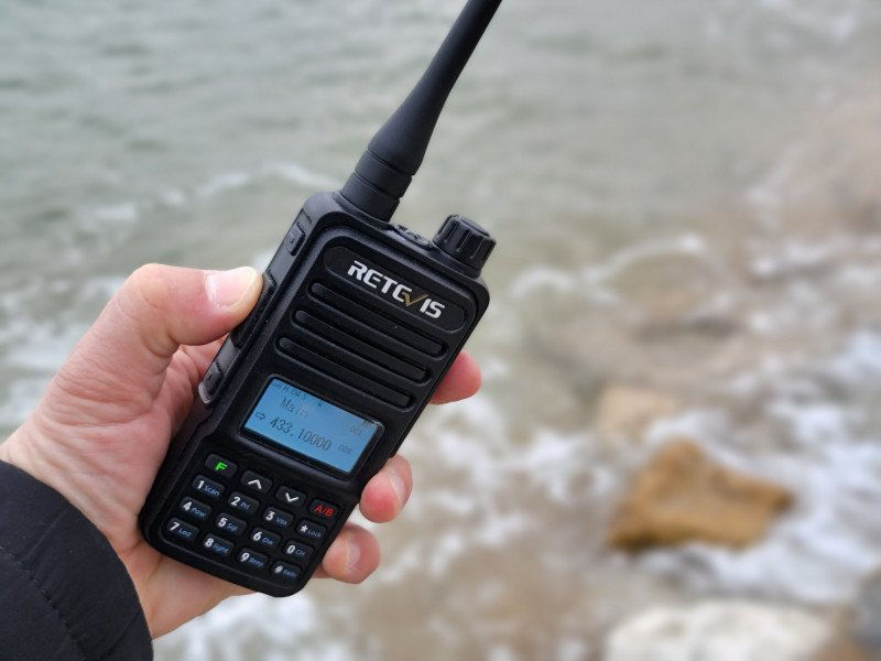 Радиостанции UHF-VHF Retevis RT-85
