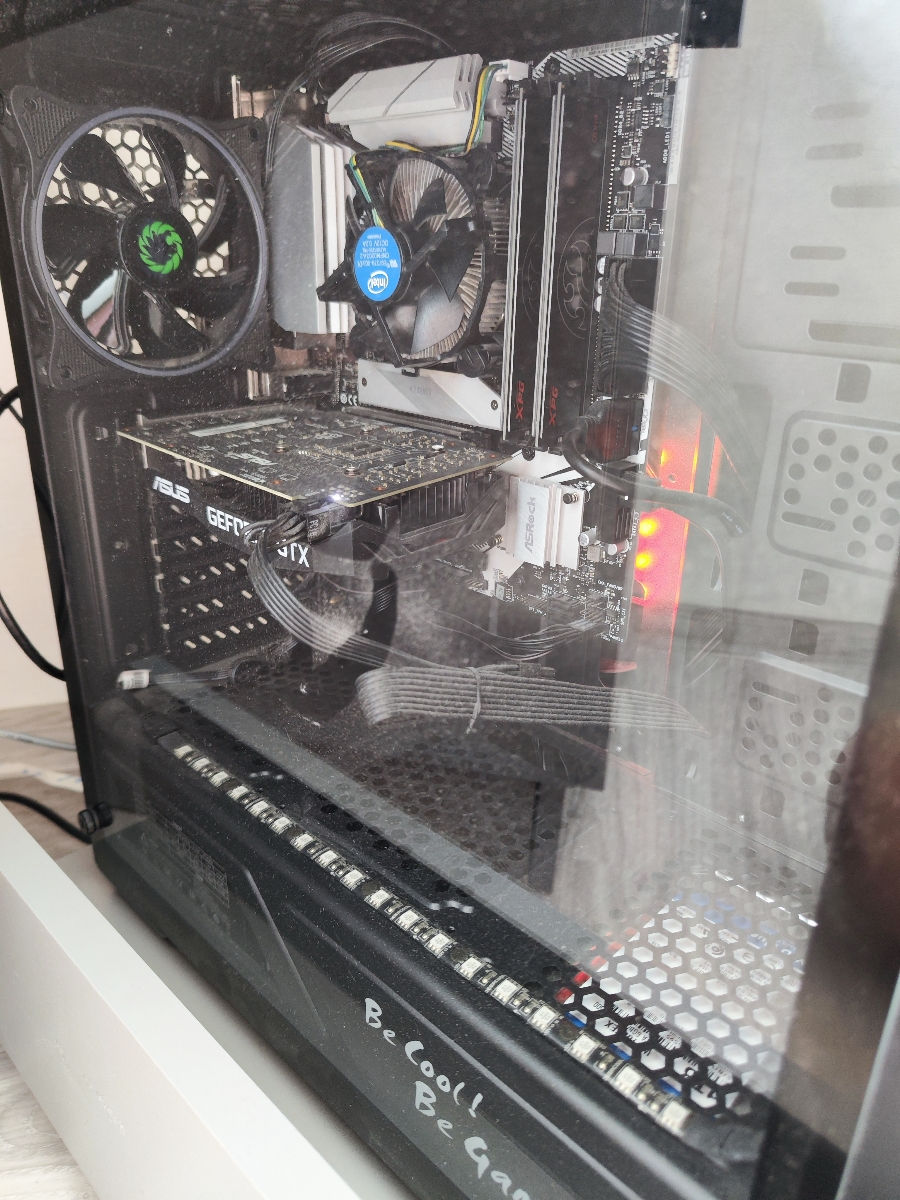 PC pentru Jocuri gaming stare perfecta CPU-Intel(R) Core(TM) i5-10400F ...