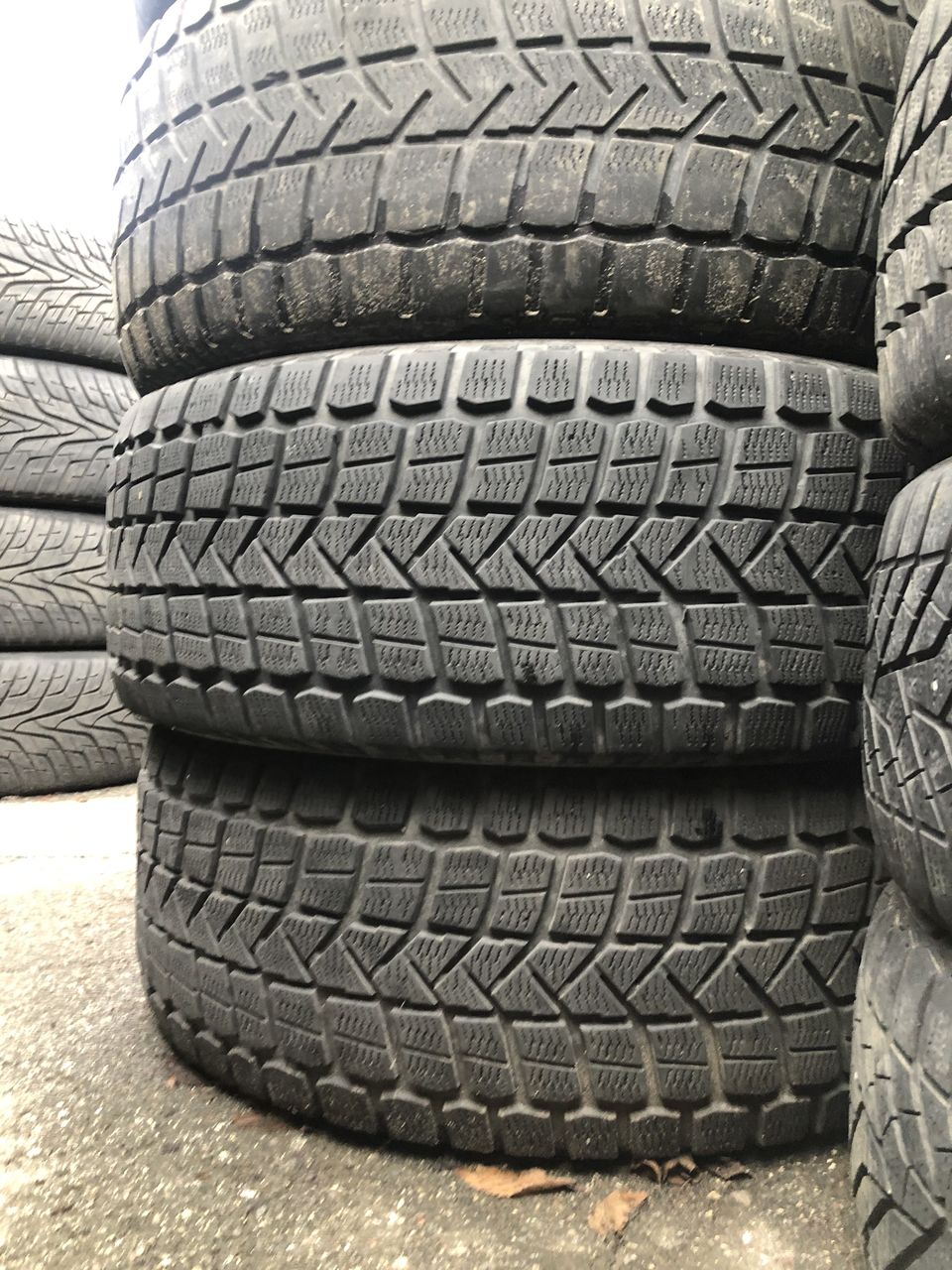 285/60 R18 M+S