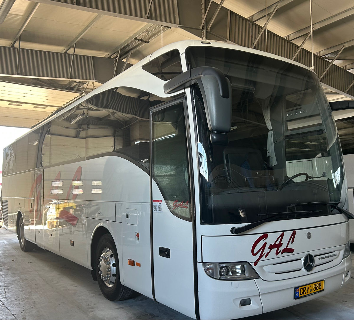 Mercedes Tourismo 15 RHD