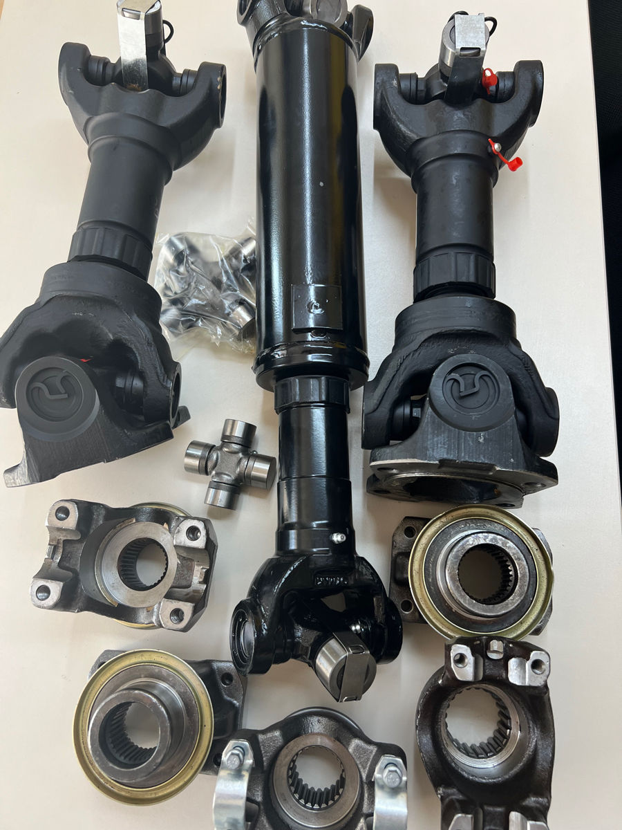 Cardan fata spate JCB str.Uzinelor 12