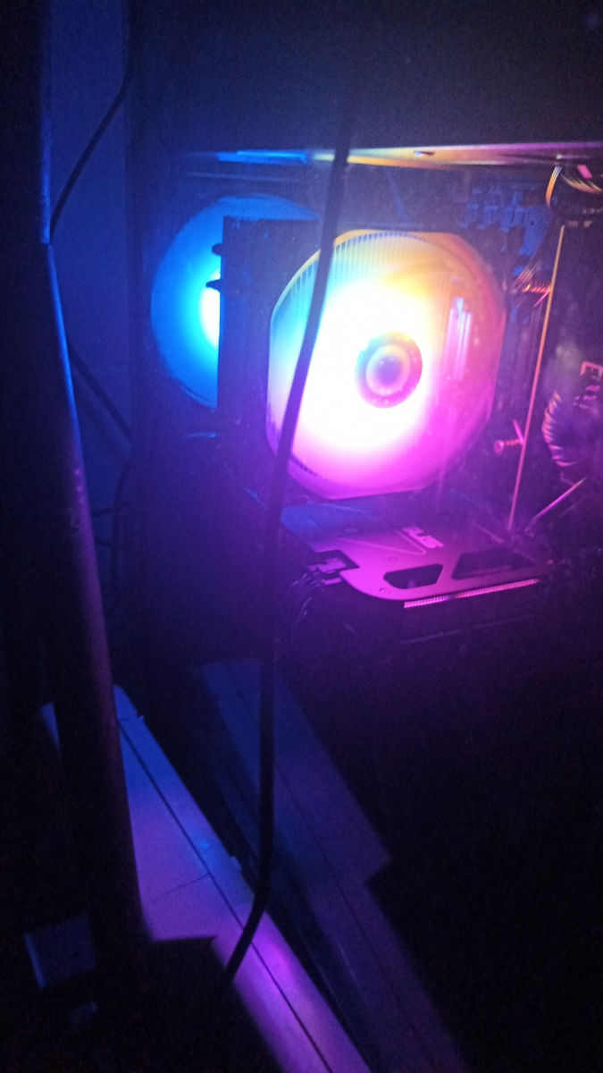 Calculator/pc pentru gaming / lucru