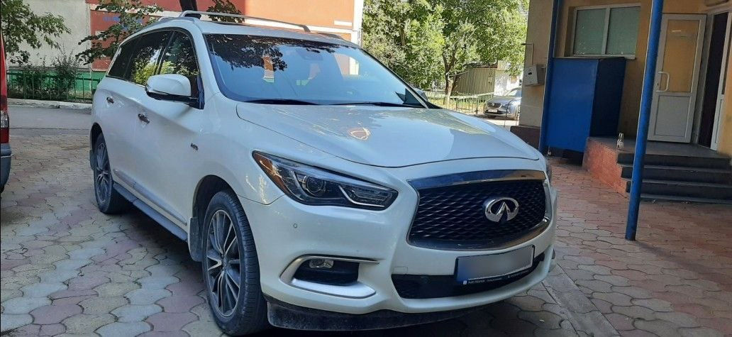 Infiniti QX60