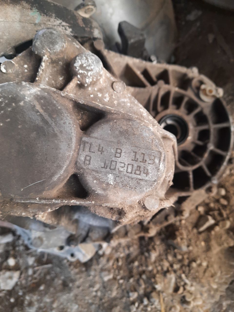 Nisan kaskai 6 trepte