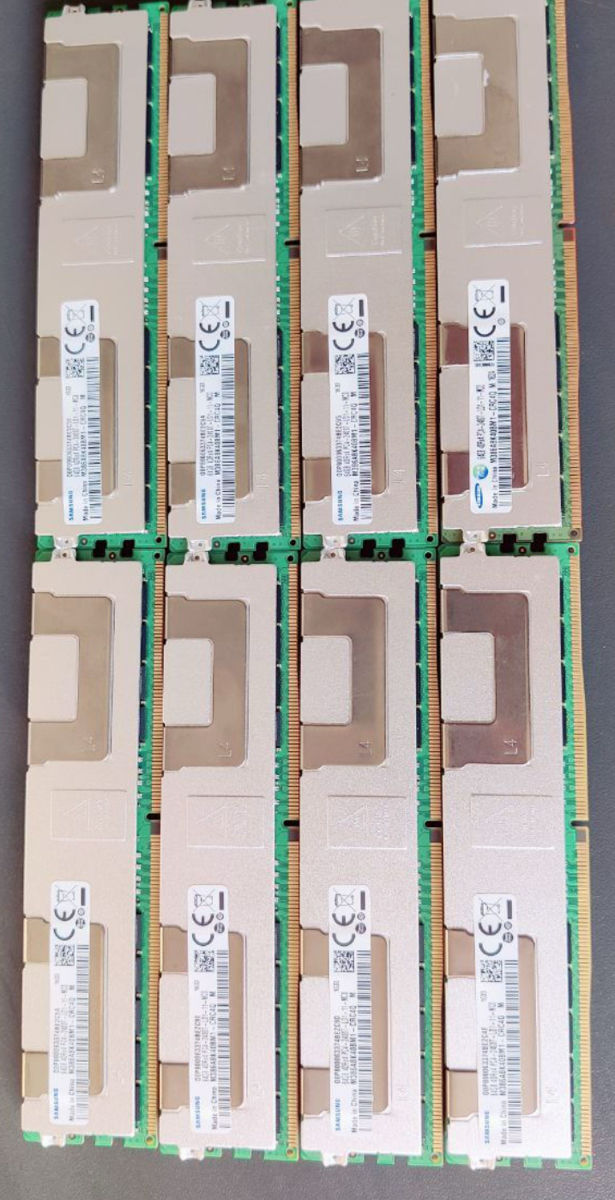 DDR4 kit - 8x64 gb (512 gb) ECC REG