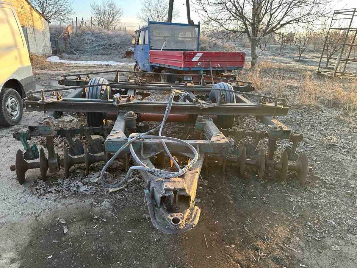 Grapă mijlocar de BDT-7