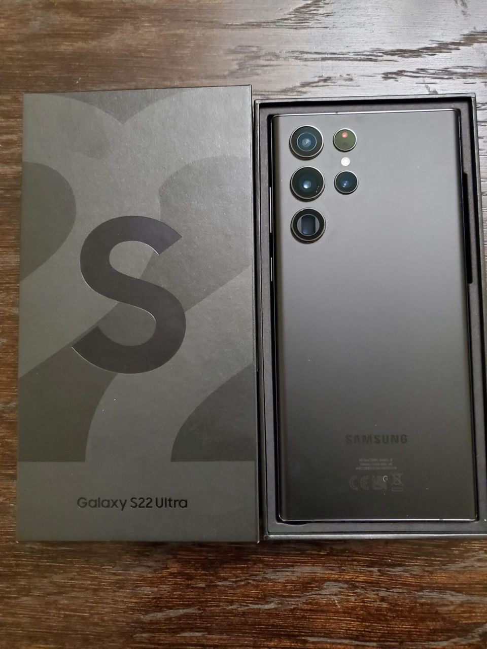 Samsung Galaxy S22 Ultra 12/256