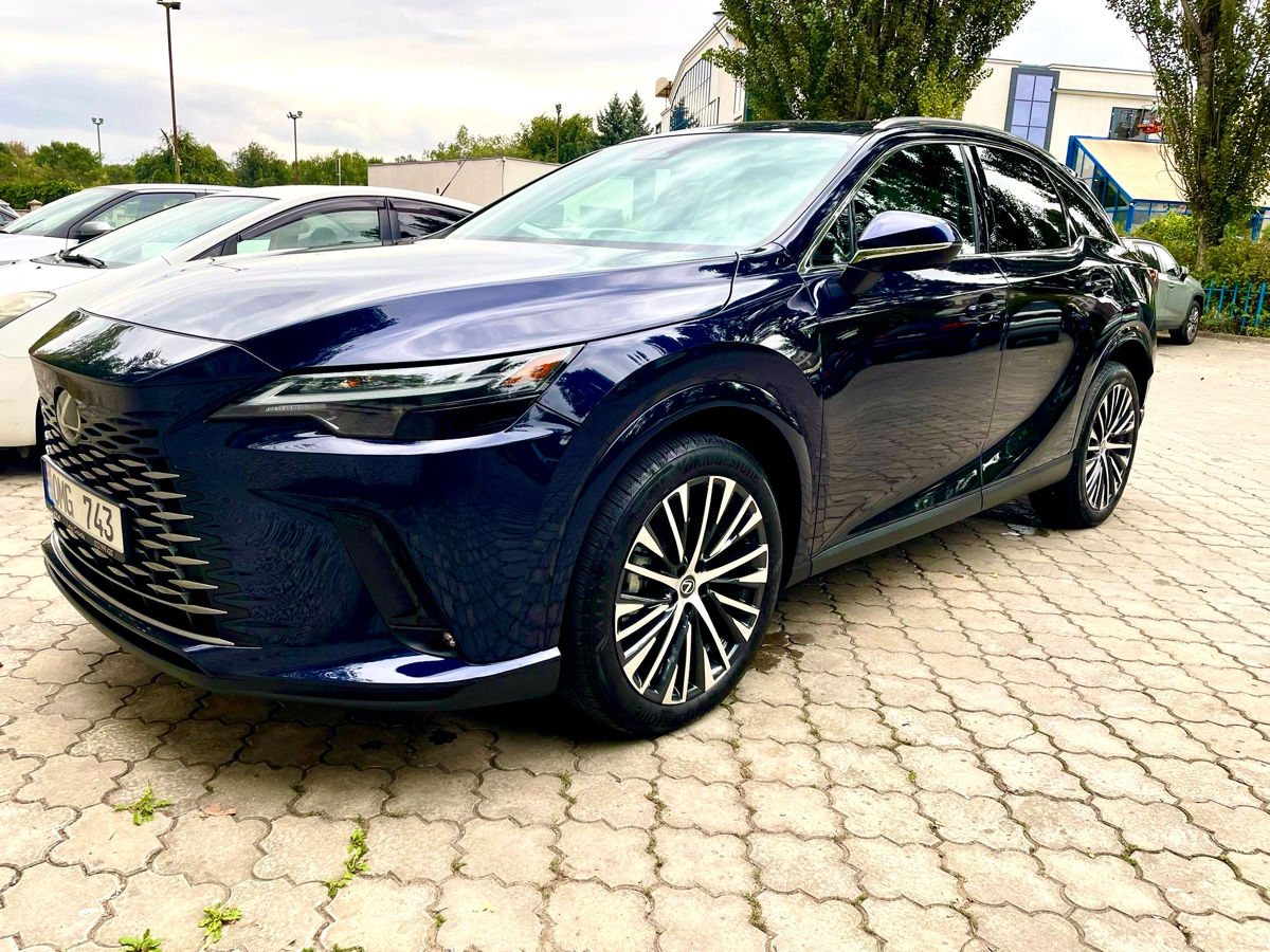 Lexus RX Series an. 2023 cu rulaj 18000 km, Hybrid, 57800