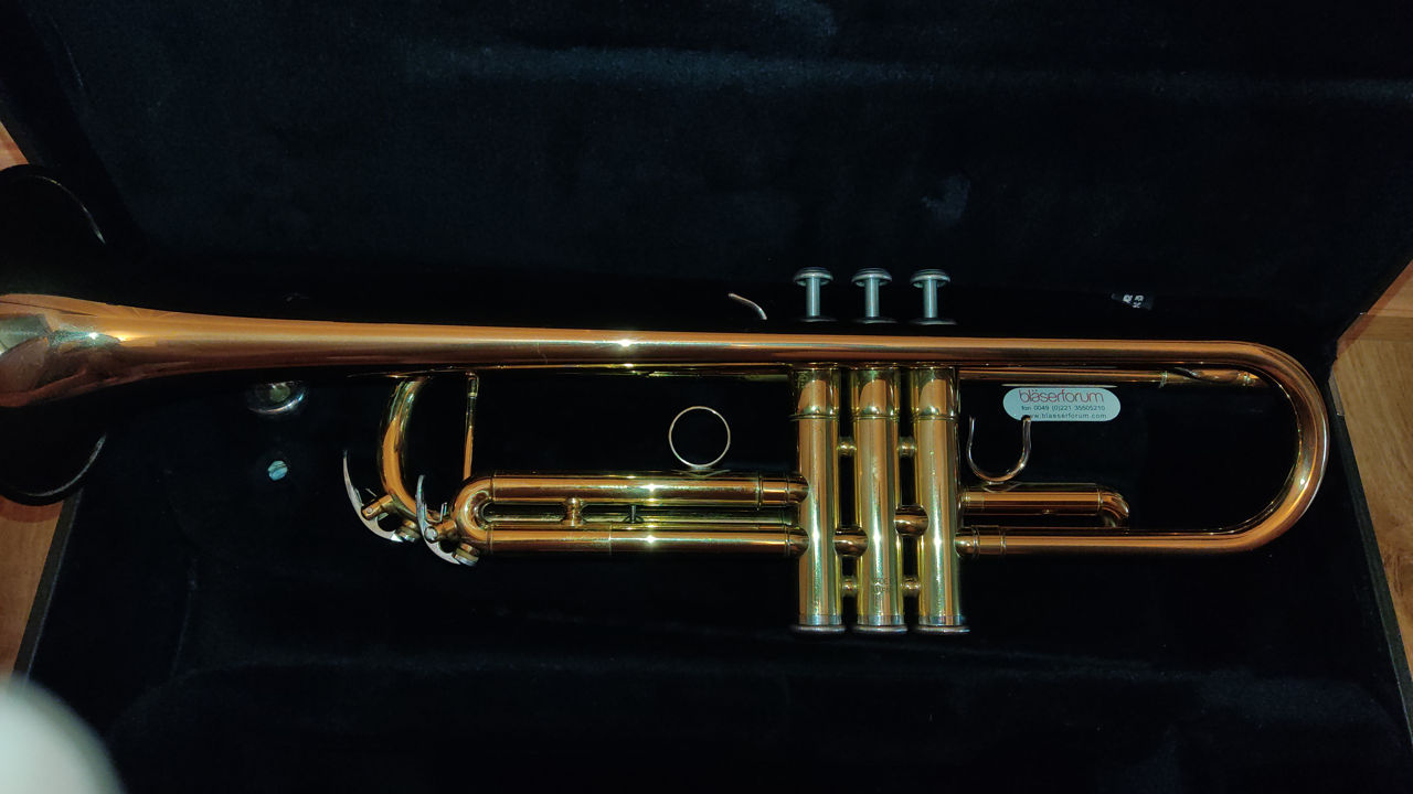Trompete Yamaha 4335 G2.