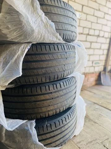 235 60 r18 Michelin