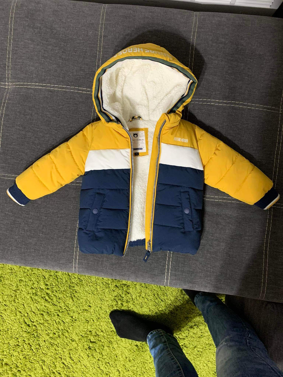 Hainute pentru copii