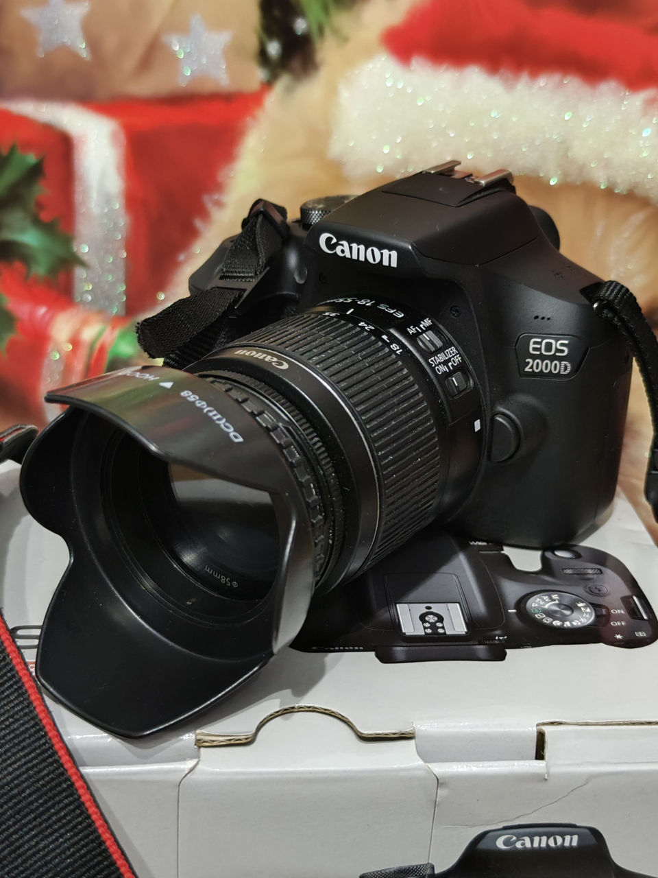 Canon EOS 2000D