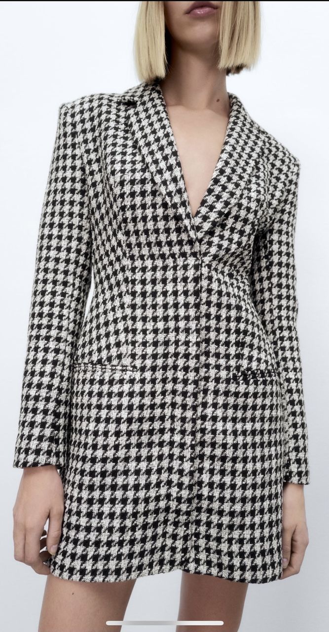 Rochie tip sacou zara noua xs si s