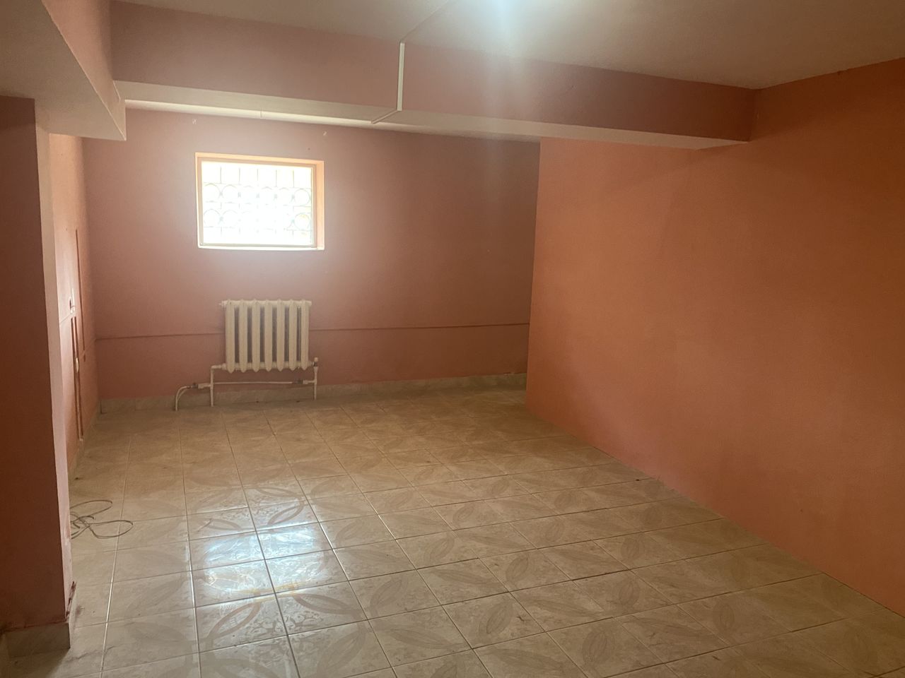 Chirie Spatiu Comercial