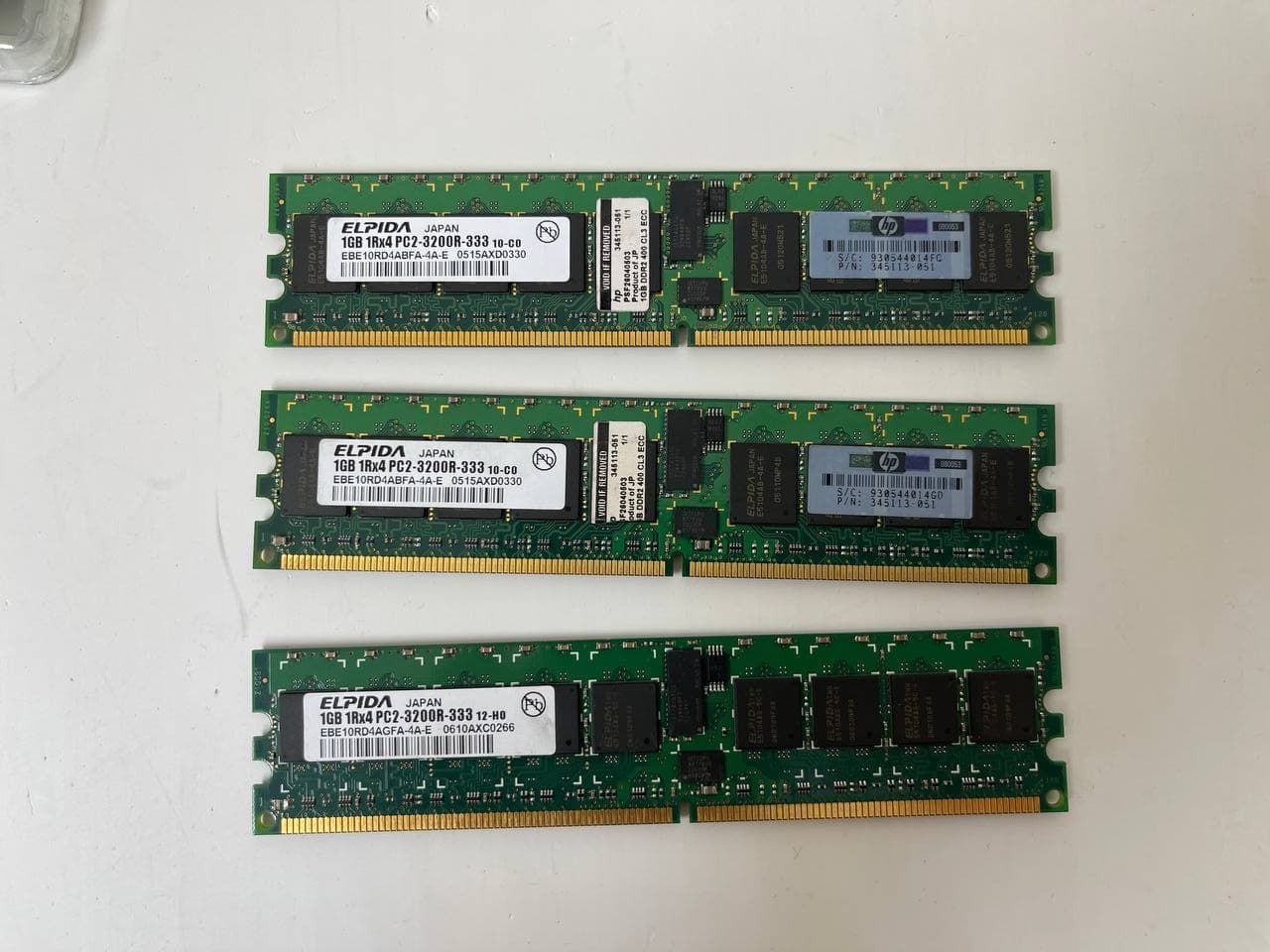 RAM 1GB