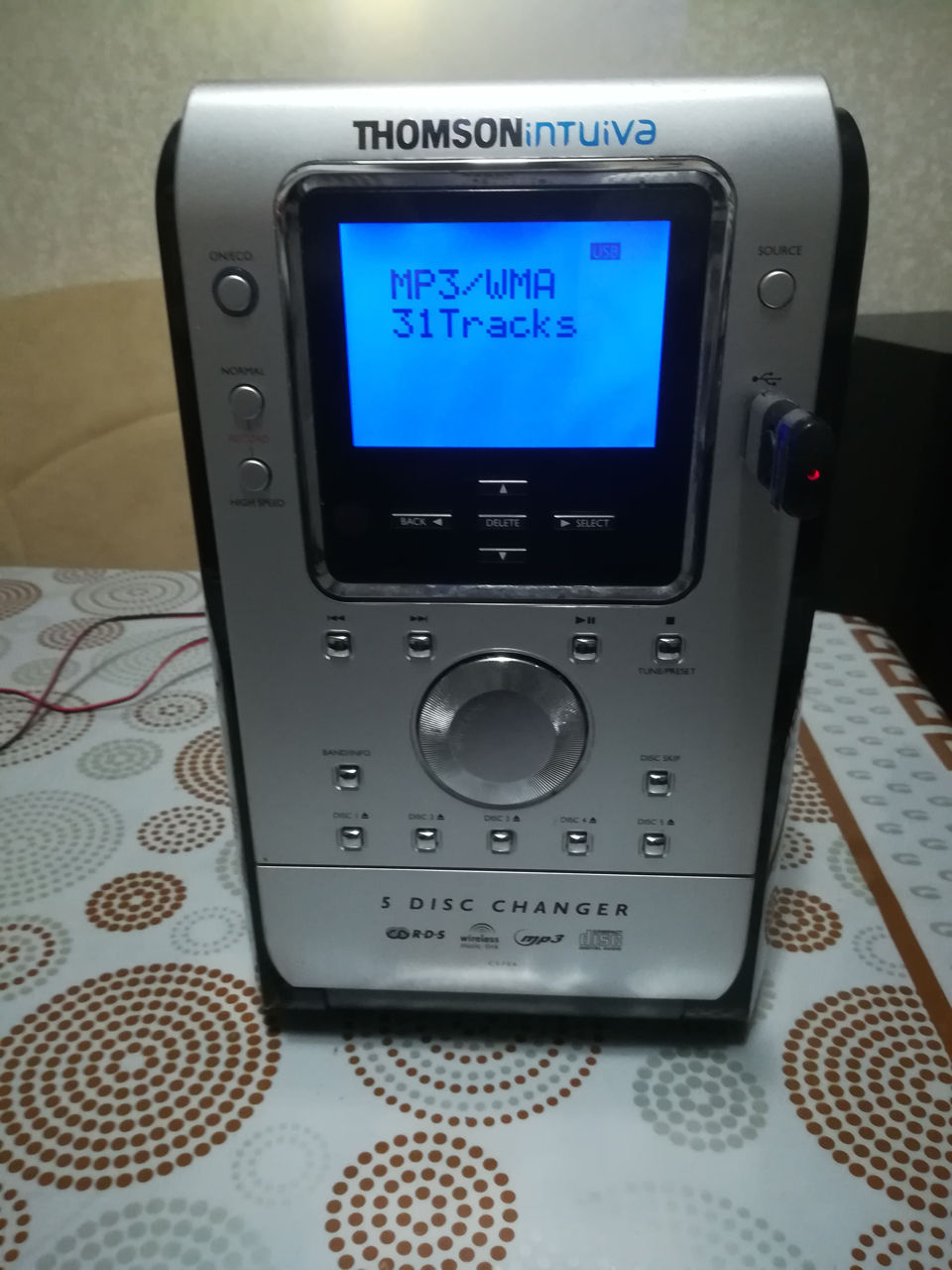 Thomson Intuiva AM/FM RDS Receiver. wireless/mp3/5CD/usb