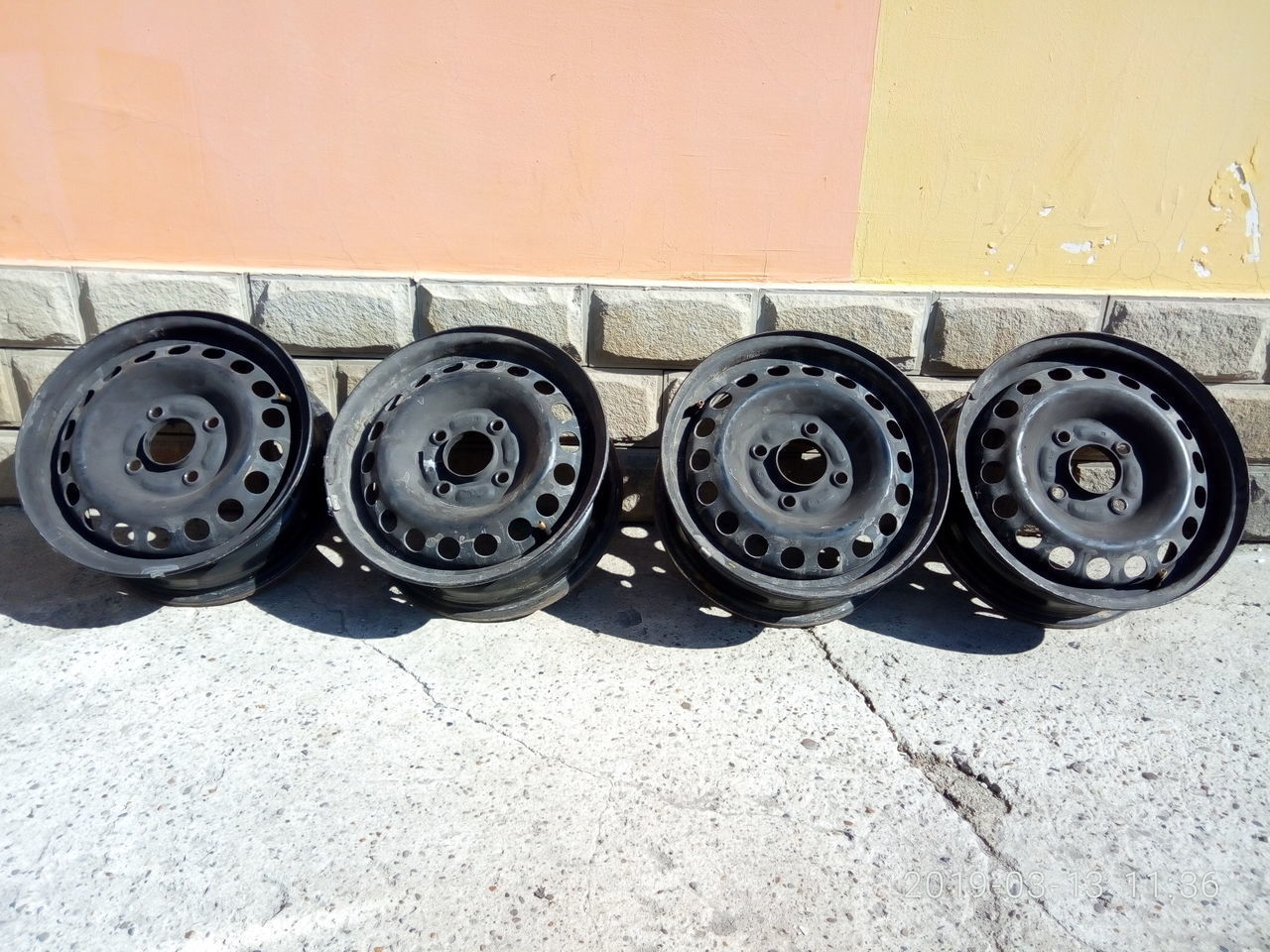 Jante din tabla R14-15, 4x114.3, vin la Mitsubishi, Hyundai Matrix, Kia ...