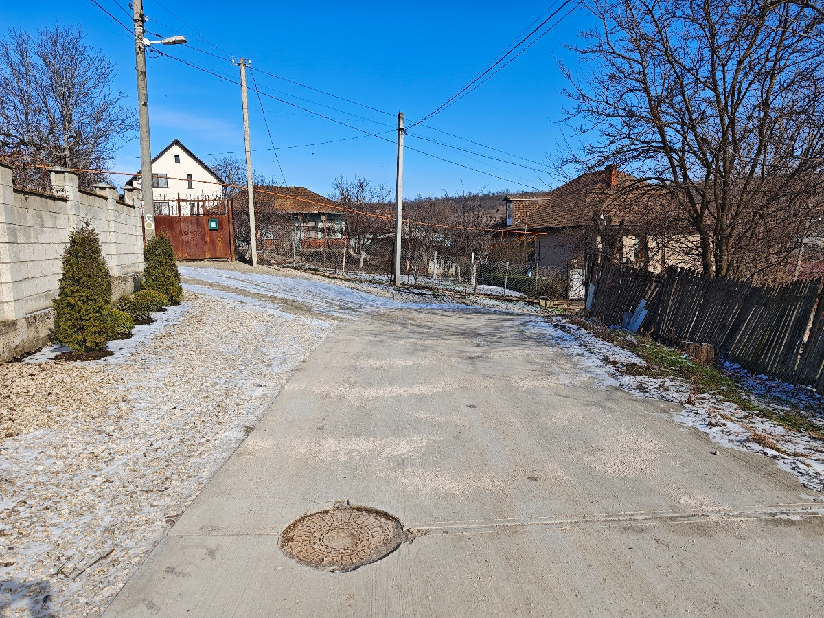 Teren pentru construcții! Toate rețelele!