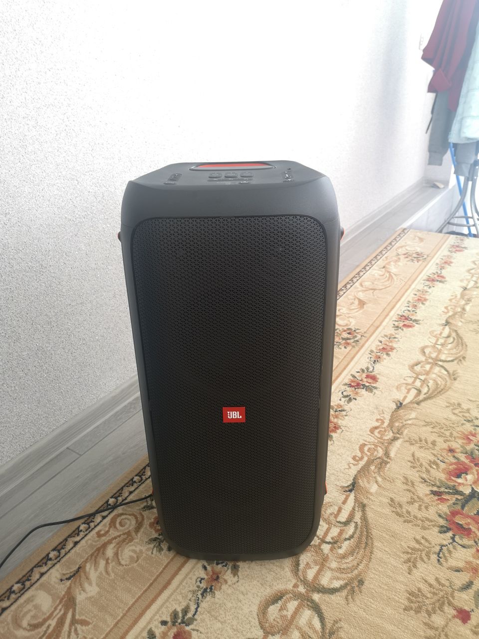Boxa jbl partybox310!