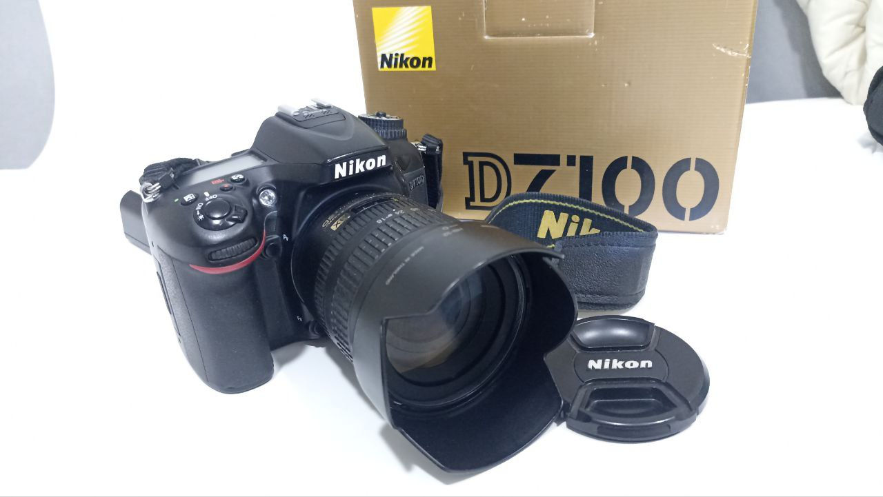 Фотоаппарат Nikon D7100 объектив AF-S DX Nikkor 18-70mm