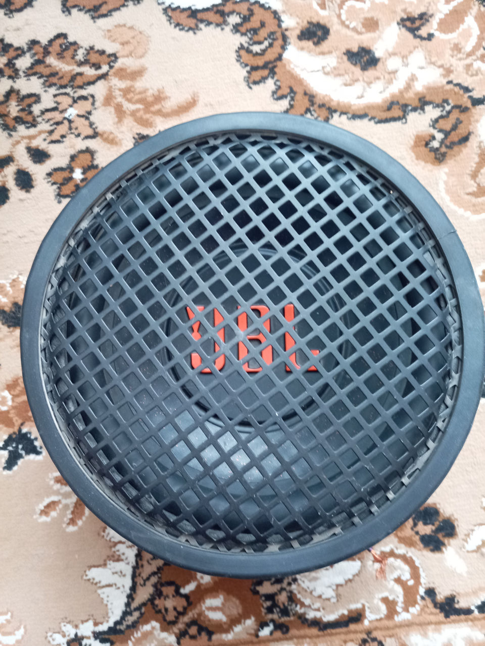 Динамик для баса JBL