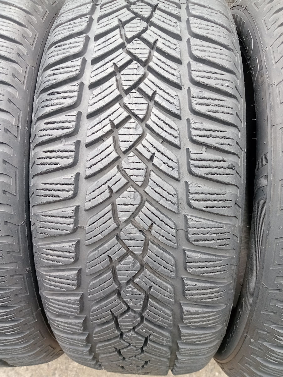 215 55 R17 Fulda (Goodyear)