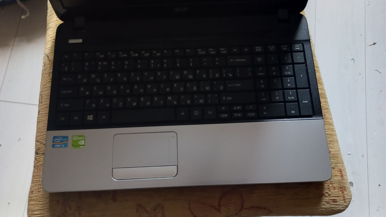 Acer Aspire E1-531g i5.