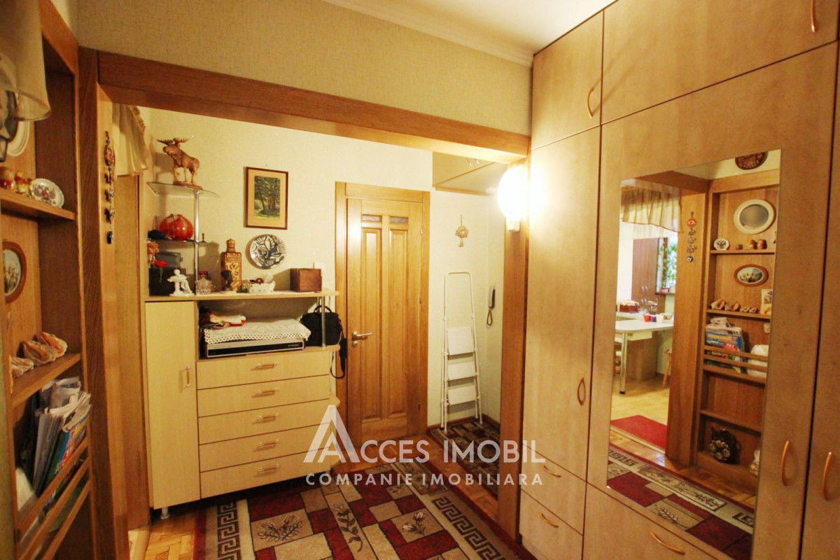 Ultracentru, bd. C. Negruzzi, 2 camere! Autonomă! Prima Linie!