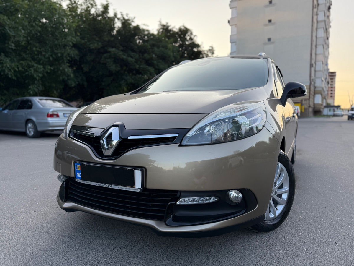 Renault Grand Scenic an. 2014 cu rulaj 227458 km, Diesel, 6250