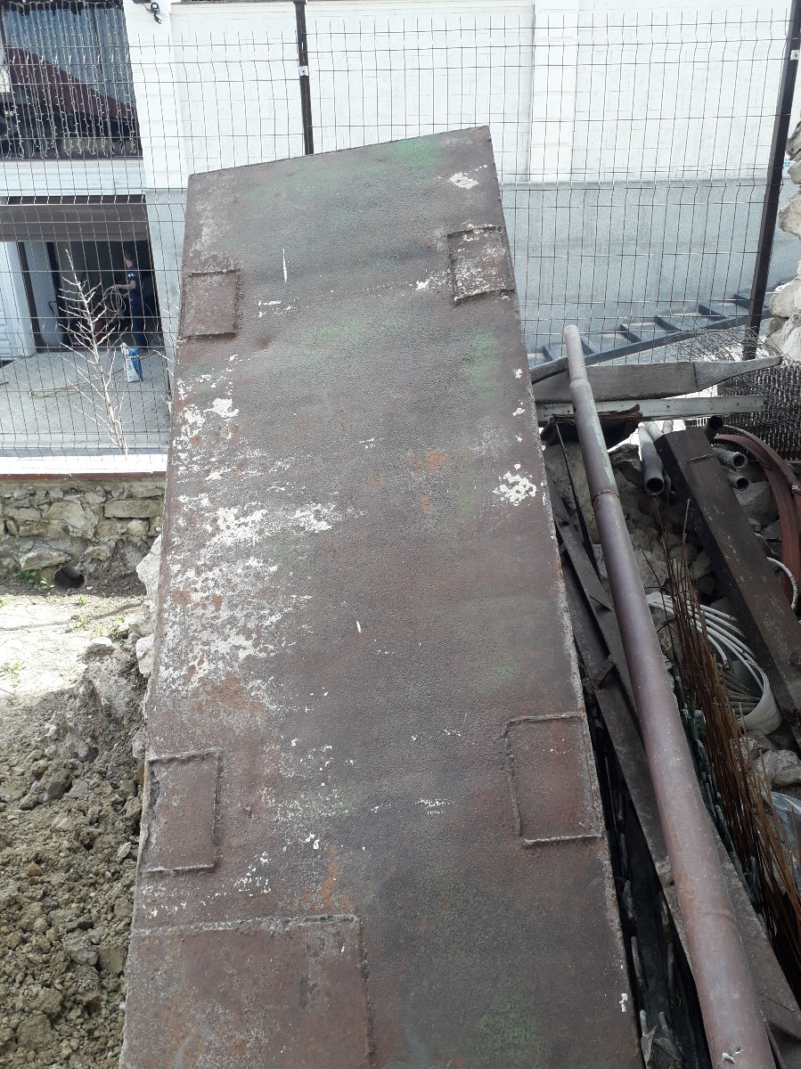 Fier uzat , tabla gard