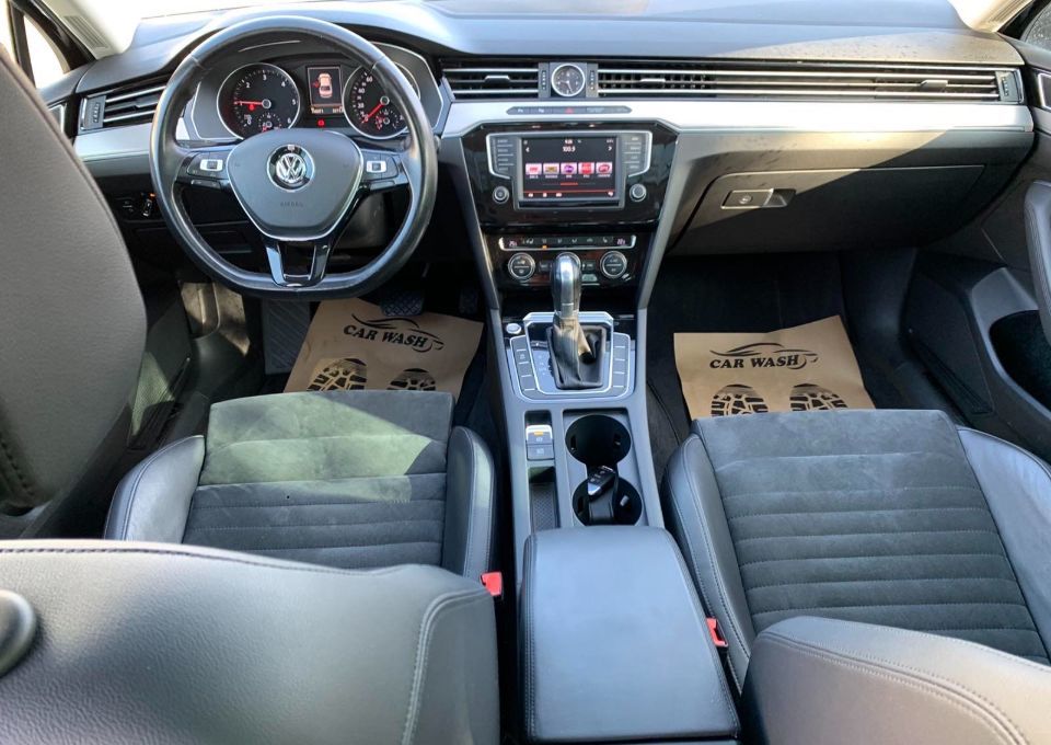 Volkswagen Passat - Chirie Masini Chisinau,